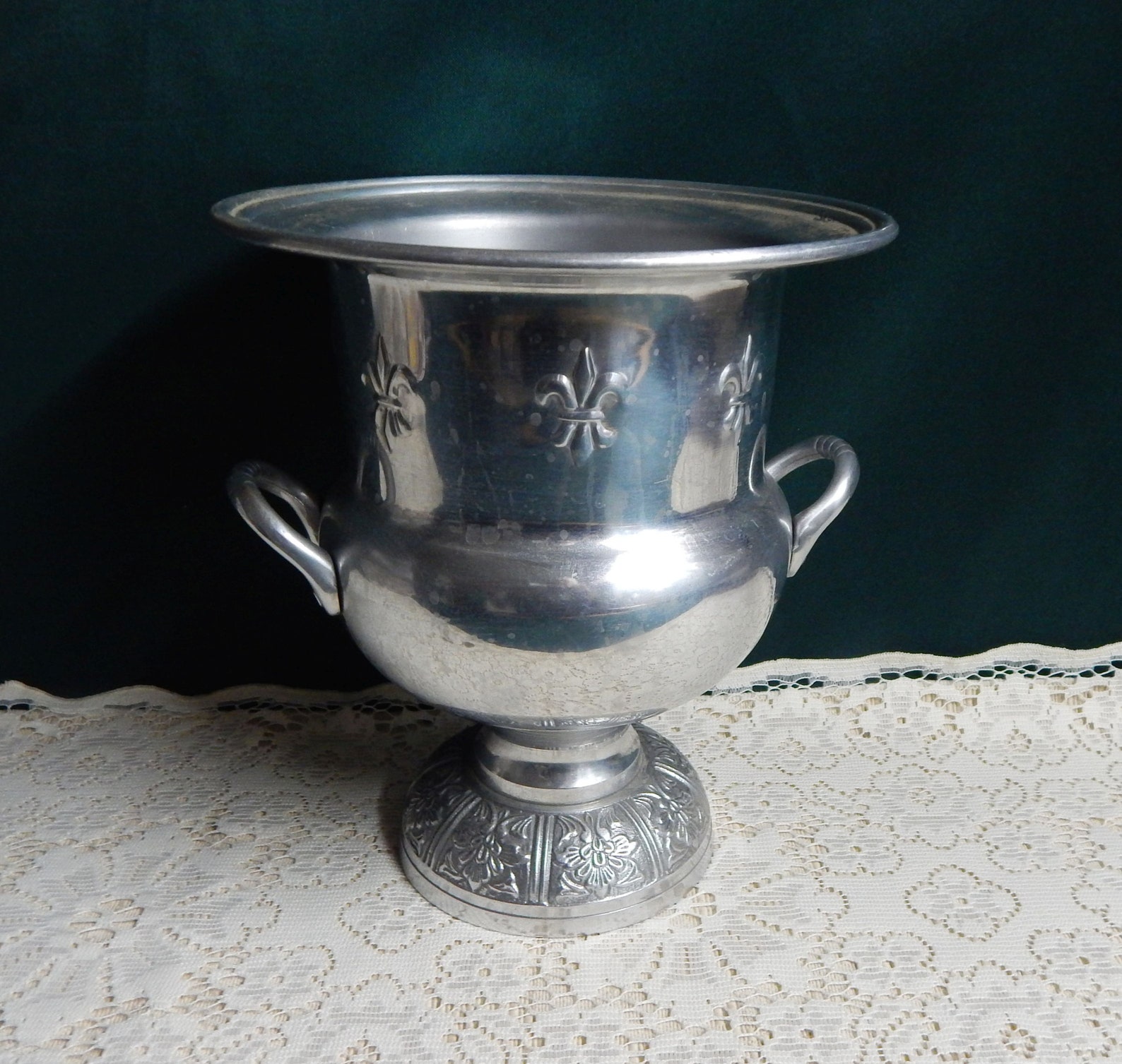 Silverplate Ice Bucket Fleur De Lis Embossed Ice Bucket - Etsy