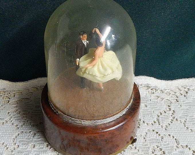 Reuge Dancing Couple Music Box - Plays Over the Waves Waltz - Made in ...