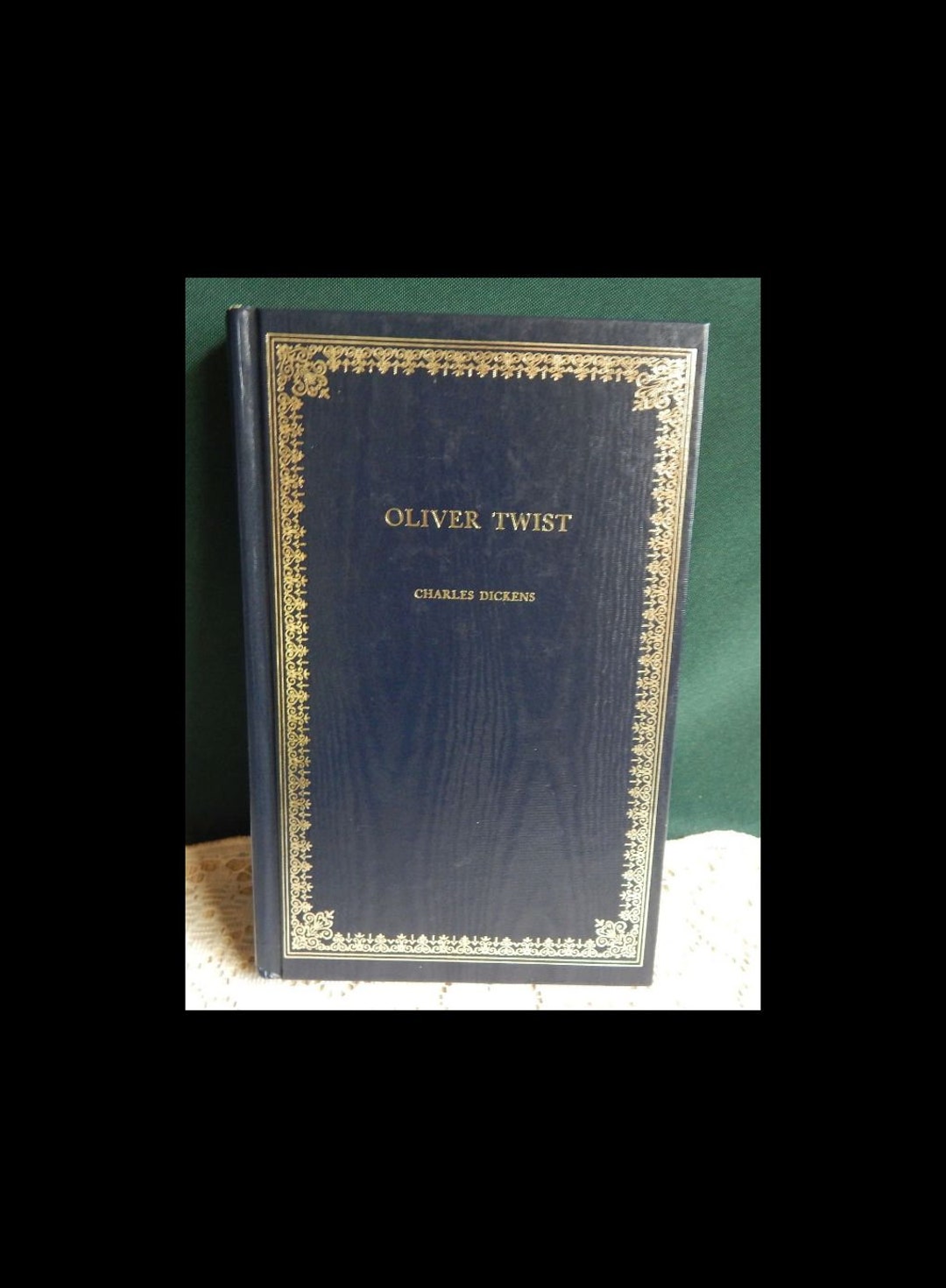 Oliver Twist Oliver Twist by Charles Dickens Peebles Classic Library ...