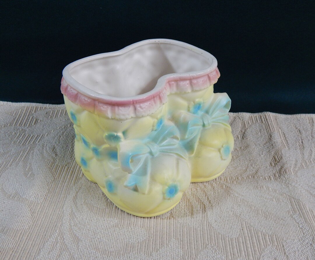 Baby Boots Planter - Inarco Ceramic Baby Booties Planter #E4570 - Made ...