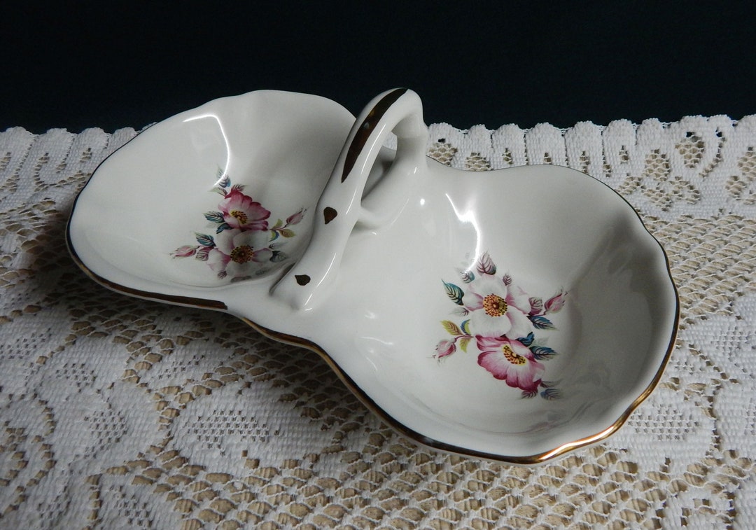HOW Relish Dish - House of Webster Briar Rose Divided Handled Relish ...