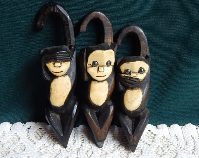 3 Wise Monkeys Carved Wood Monkeys See No Evil Hear No Evil Speak No ...