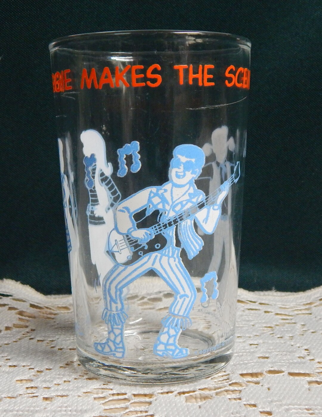 Cartoon Juice Glass - Jughead - Reggie Makes the Scene - Welchs Jelly ...