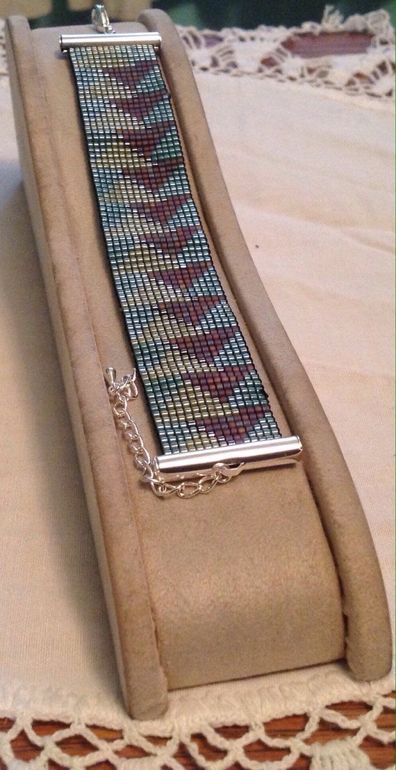 Loomed Triangle Bracelet | Etsy