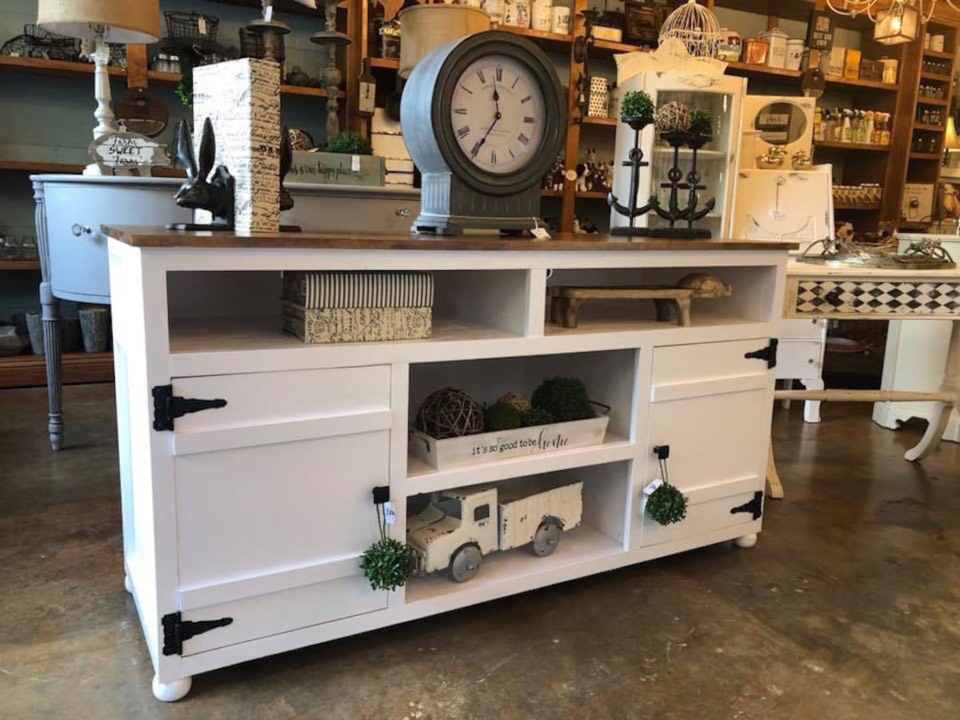 Rustic Farmhouse Media Center / TV Console / Entertainment Center - Etsy