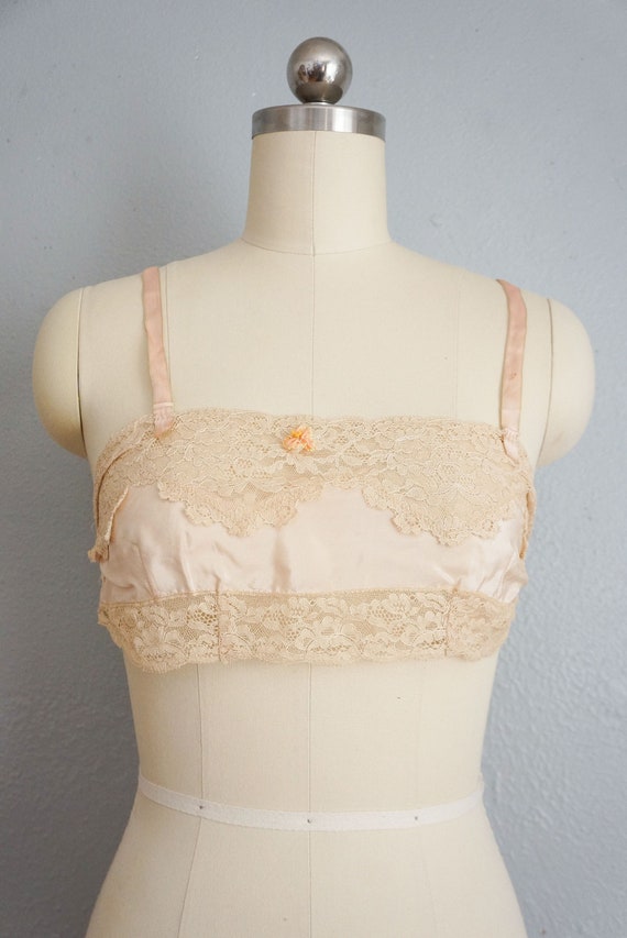 vintage 1940s blush pink - Gem