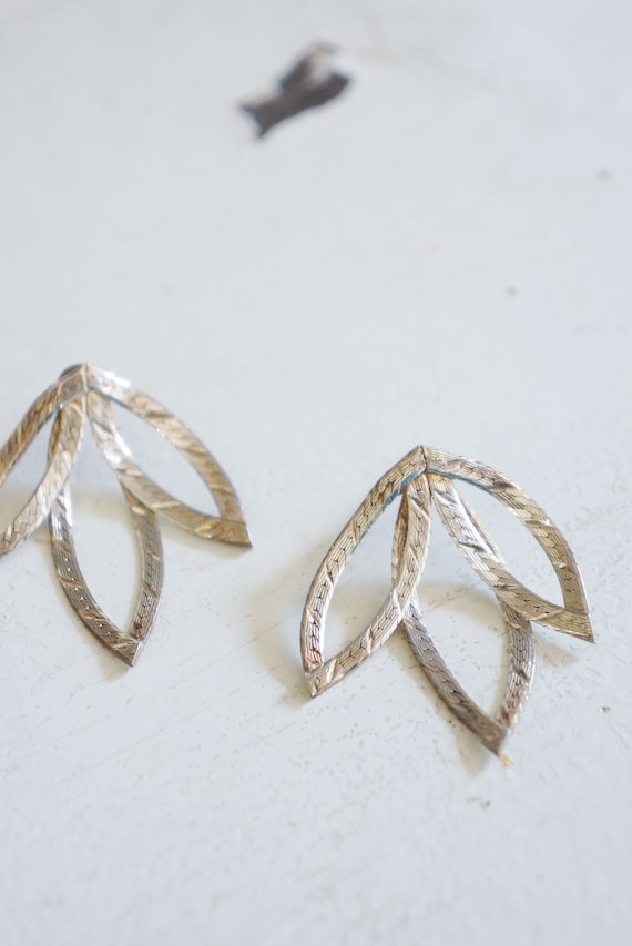 Vintage Lotus Flowers sterling silver earrings | vint… - Gem