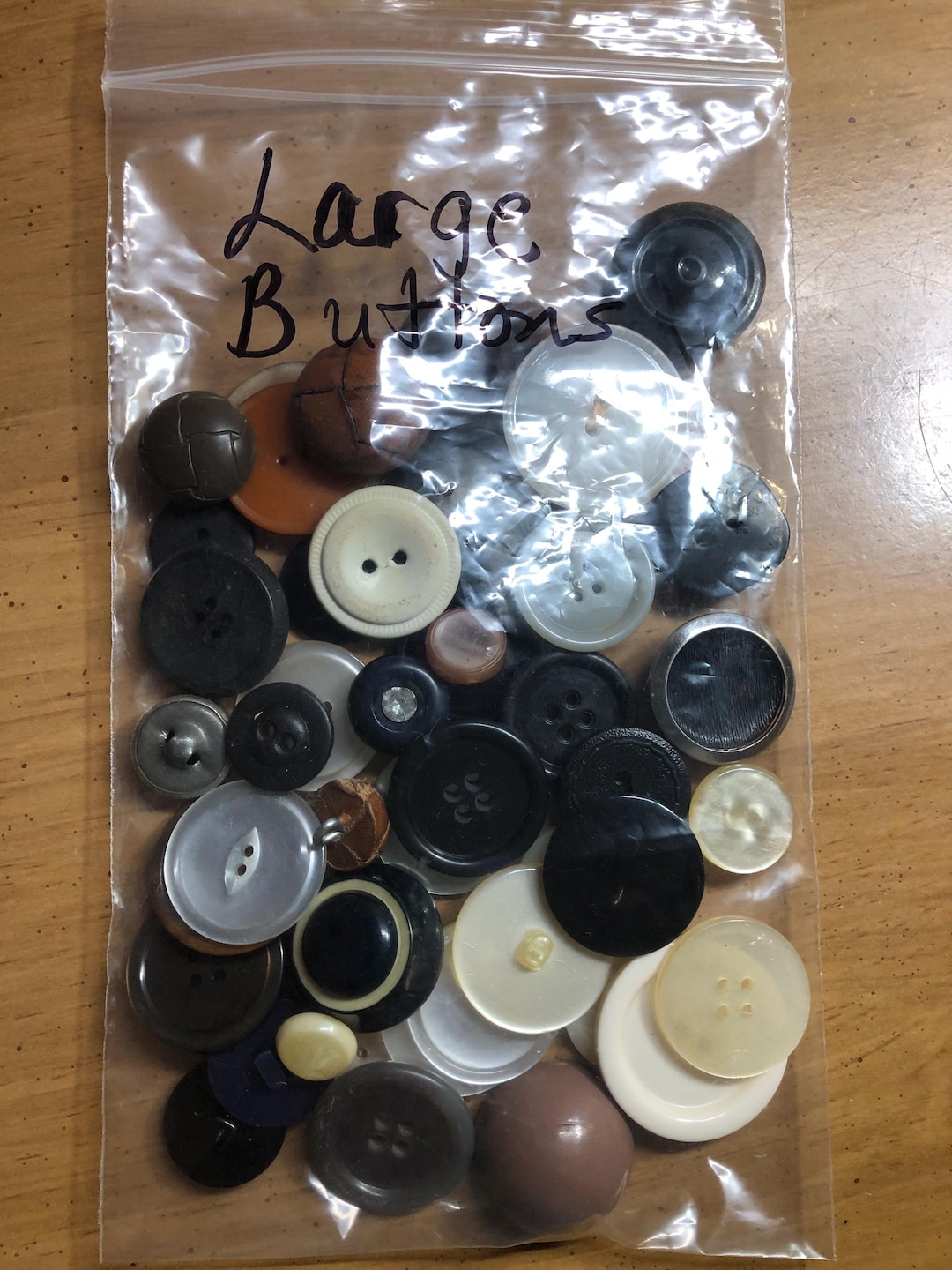 Vintage Large Buttons/ Bag of 50 Usable Buttons/ Estate Find/ Some ...