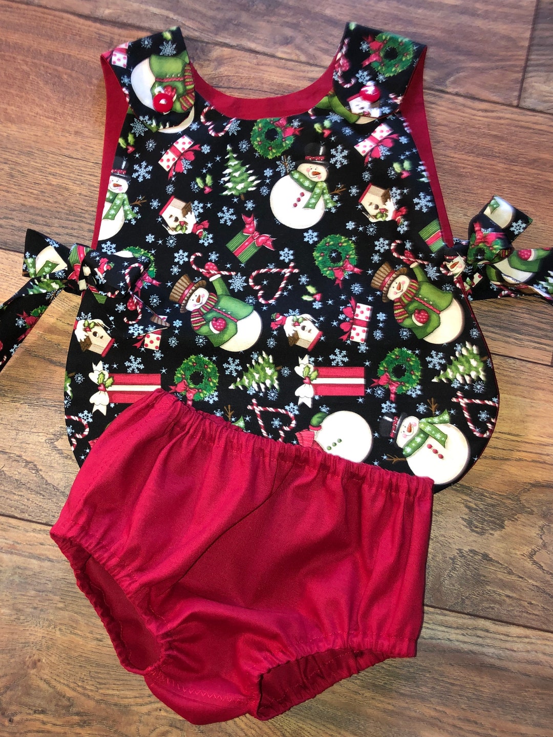 Christmas Smock Set (18-24M): Snowmen Jumper & Red Diaper Cover ...