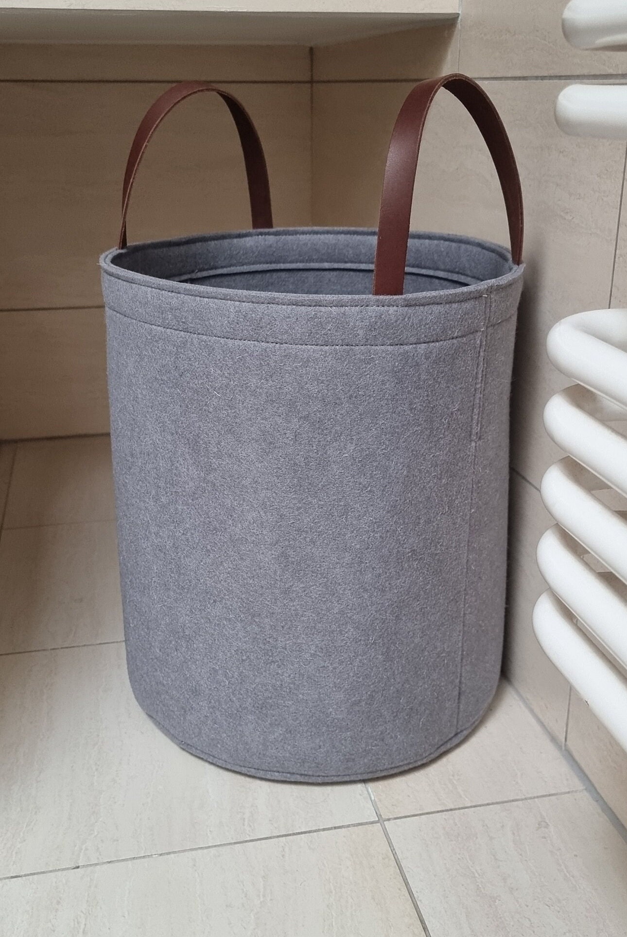 Large Laundry Hamper Basket With Lid Made From Wool Felt - Etsy