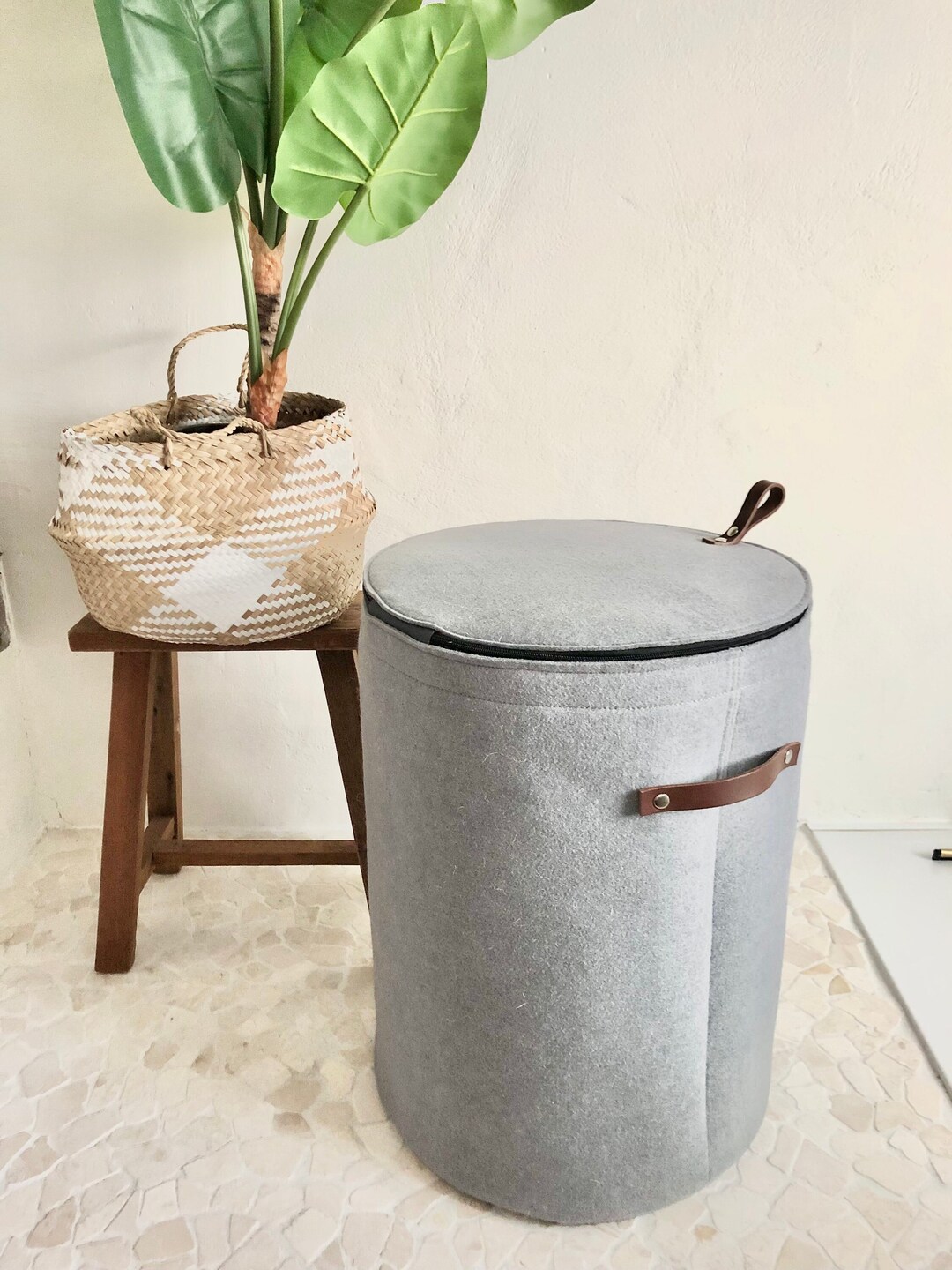 Handcrafted Wool Felt Hamper With Lid, Elegant Home Storage Laudry ...