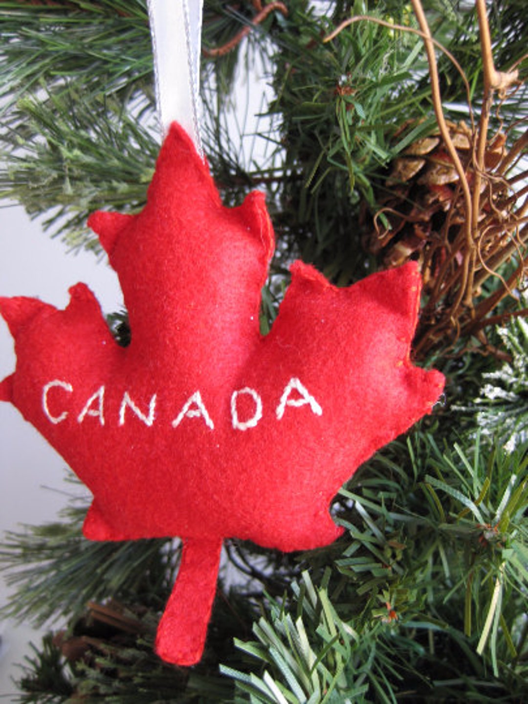 Canada Maple Leaf Ornament - Canada Maple Leaf // Christmas Ornament ...