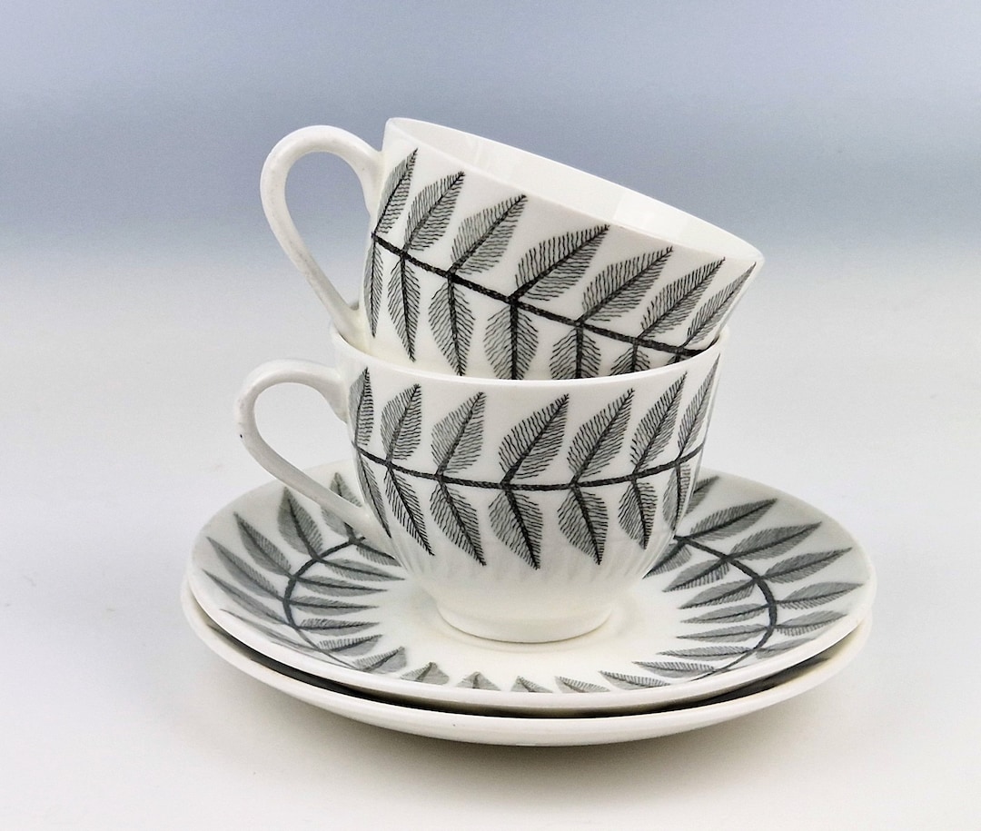 Vintage Gustavsberg Maxim Coffee Cups and Saucers by Bibi Breger, Stig ...