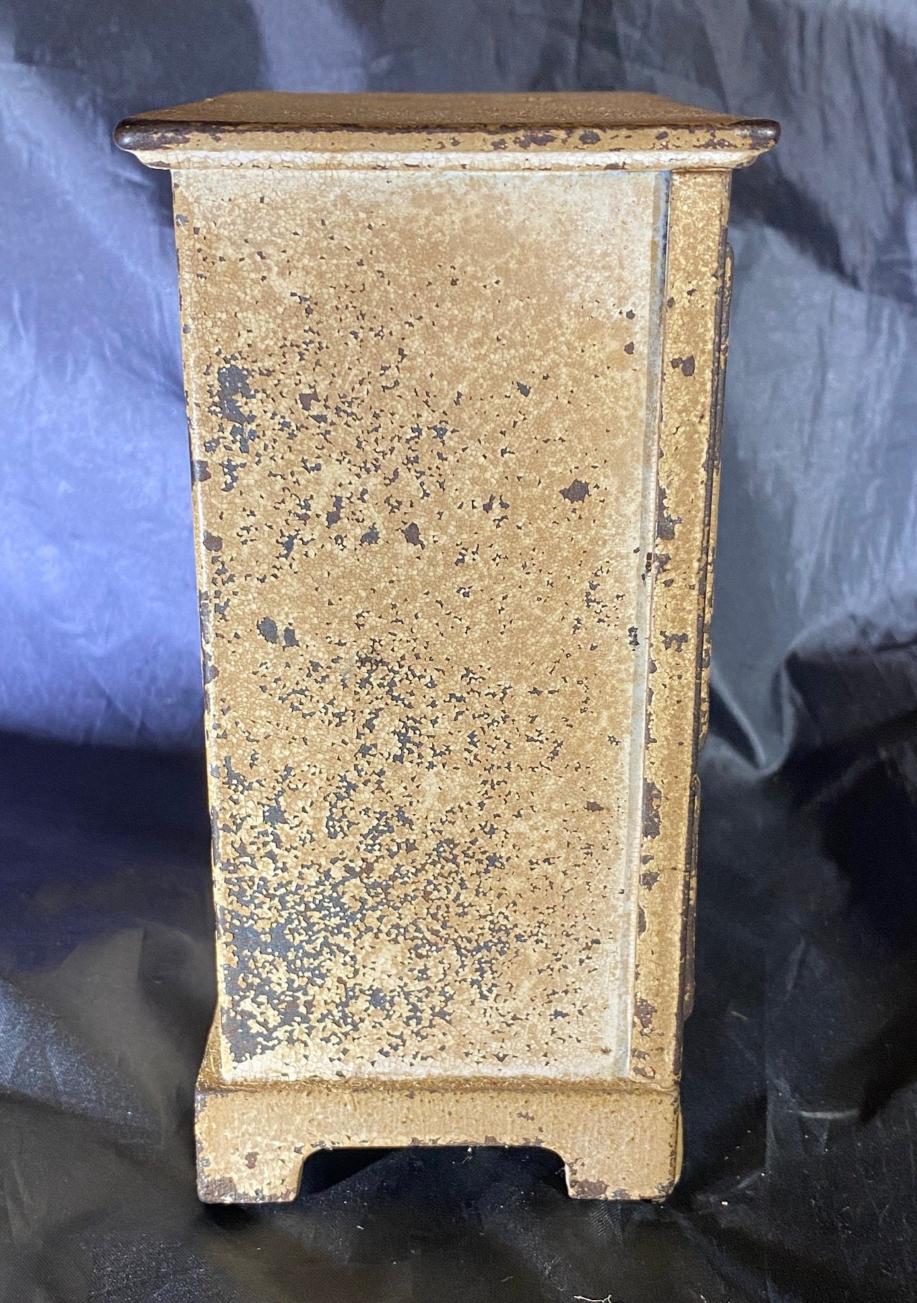Hubley Alaska Ice Box Cast Iron Miniature. - Etsy