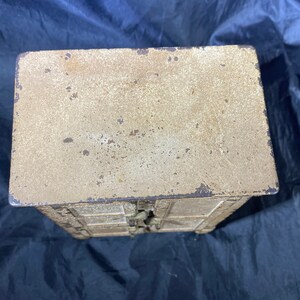 Hubley Alaska Ice Box Cast Iron Miniature. - Etsy