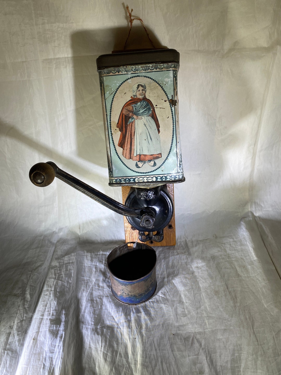 Bronson Walton Holland Beauty Coffee Grinder - Etsy
