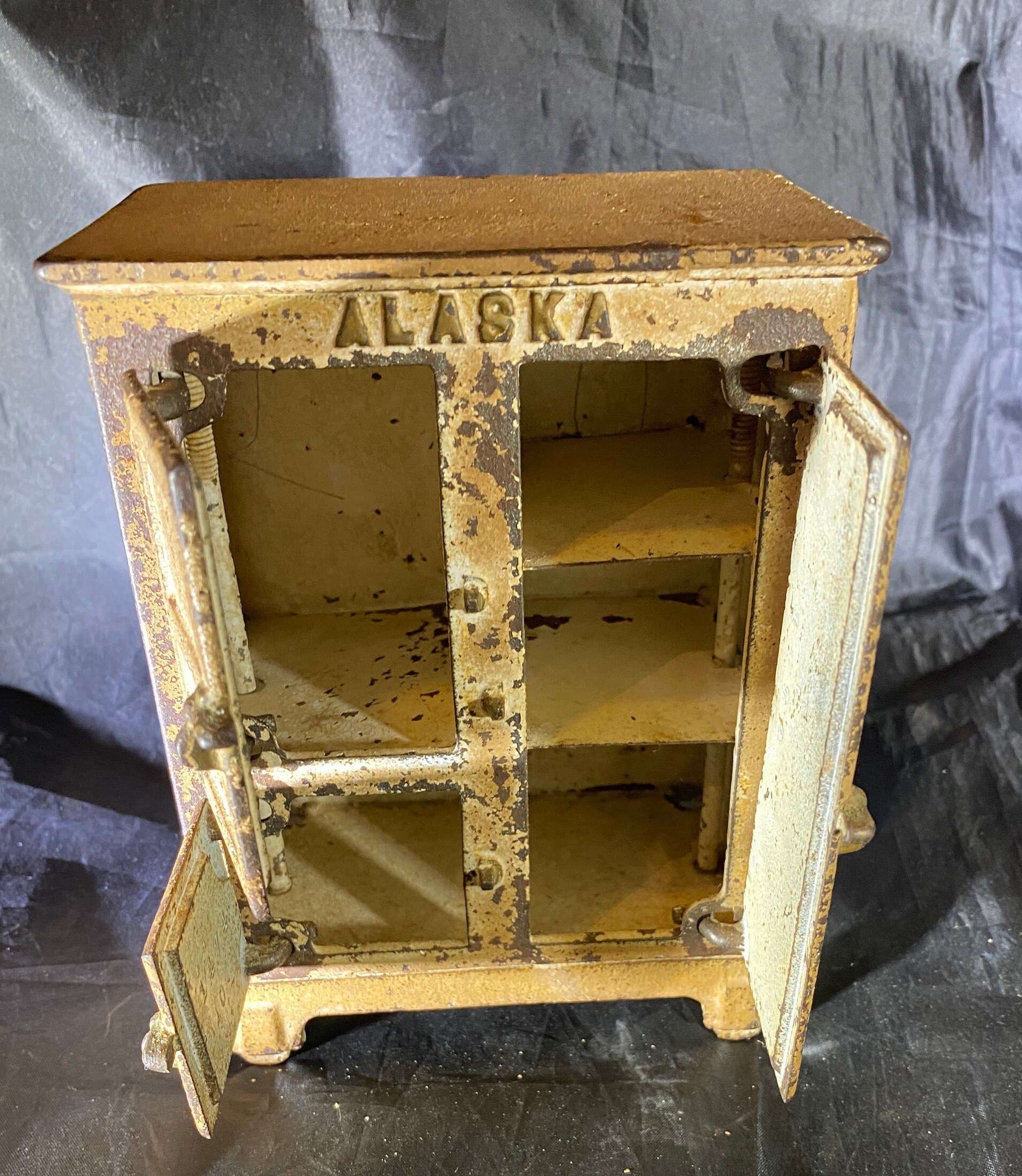 Hubley Alaska Ice Box Cast Iron Miniature. - Etsy