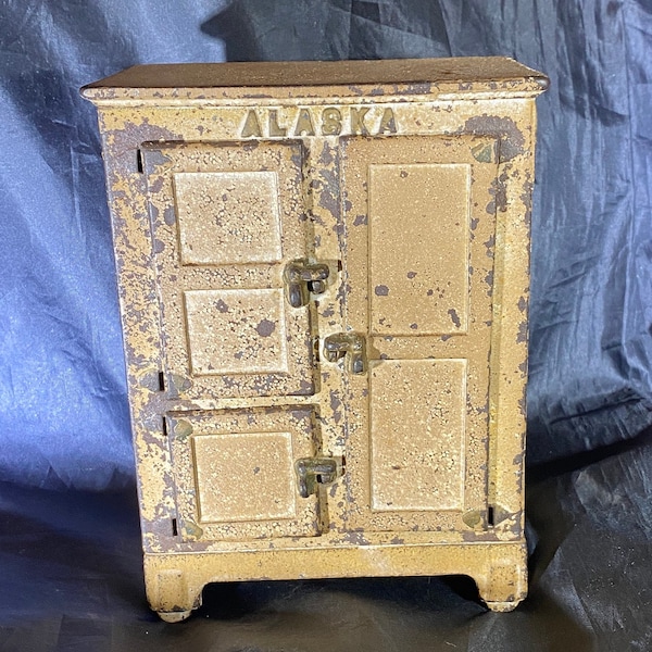 Salesman Sample Ice Box - Etsy