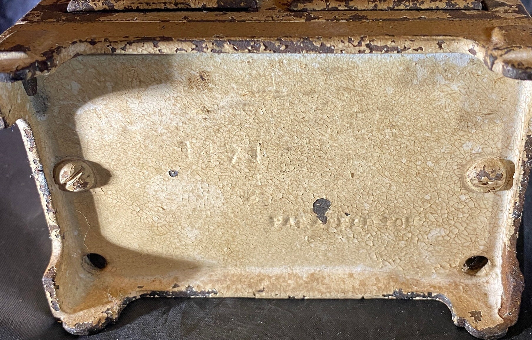 Hubley Alaska Ice Box Cast Iron Miniature. - Etsy