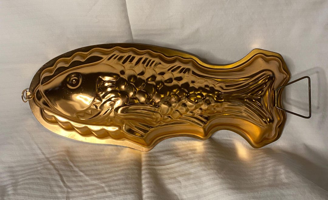 Vintage Fish Mold - Etsy