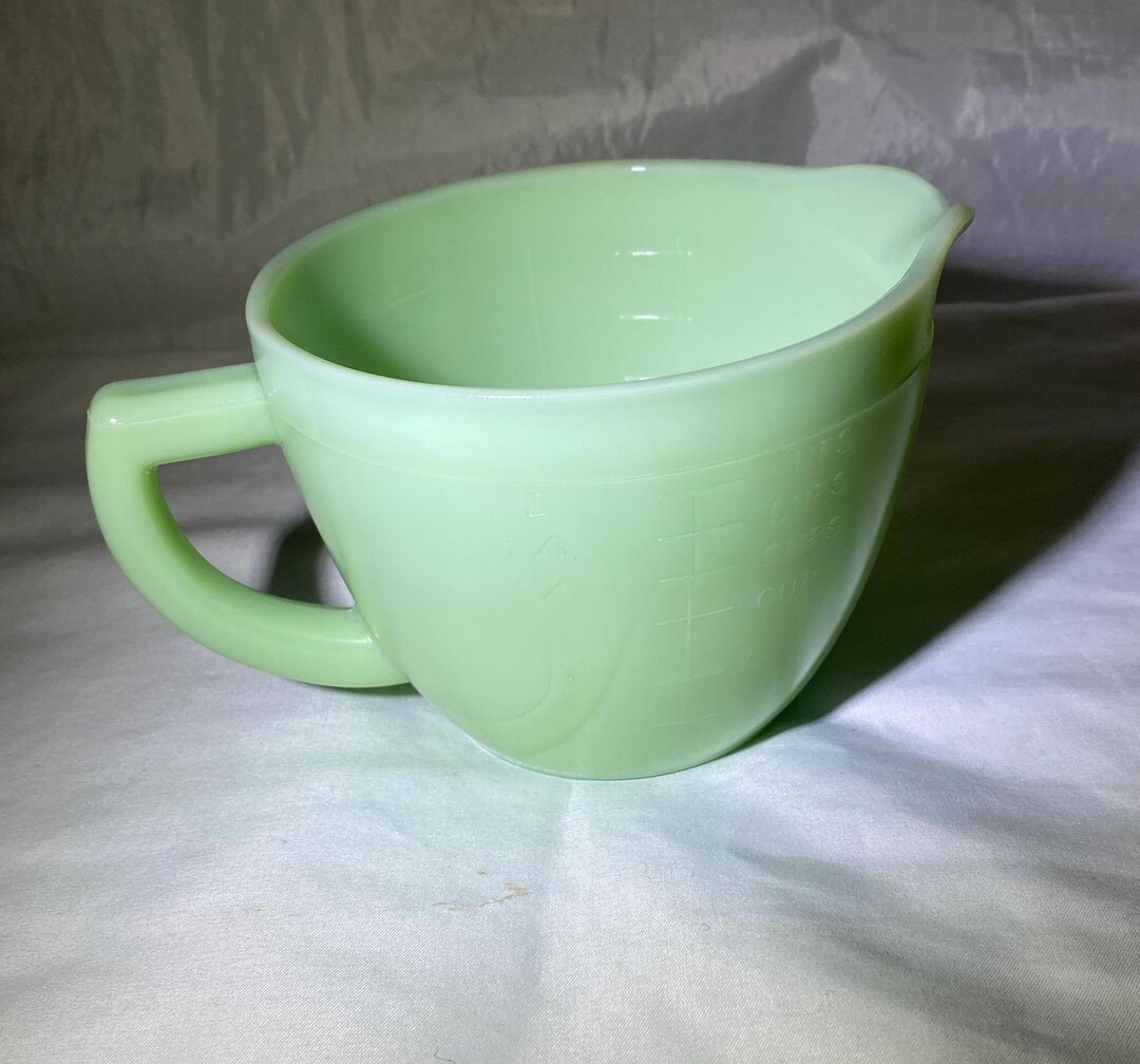 Jadeite 2 Cup Measuring Cup C. 1930s - Etsy