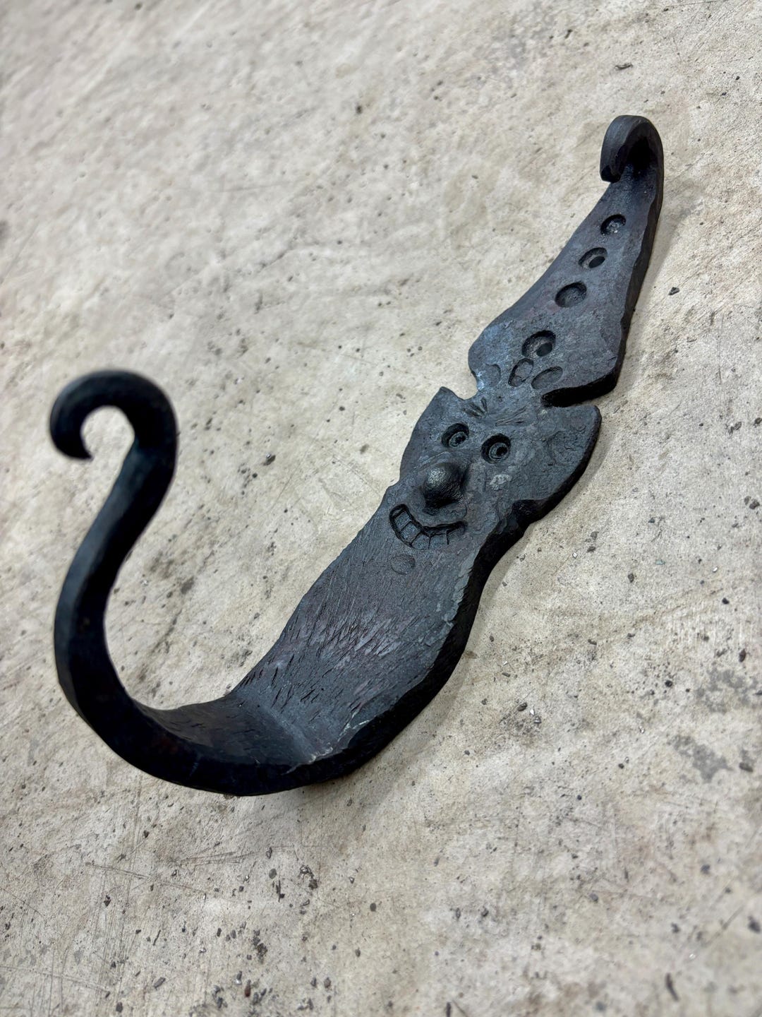 Hand Forged Wizard Face / Gnome Hooks / Blacksmith - Etsy