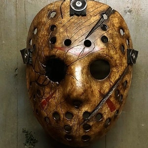 VS Battle Damaged Ultimate Hockey Mask Prop Replica - Cosplay Horror ...