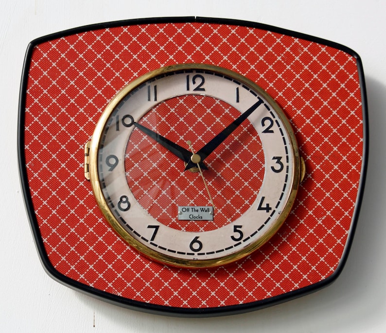 Retro Red Wall Clock - 26cm New Handmade Formica Wall Clock Retro Style Mid Century Style ...