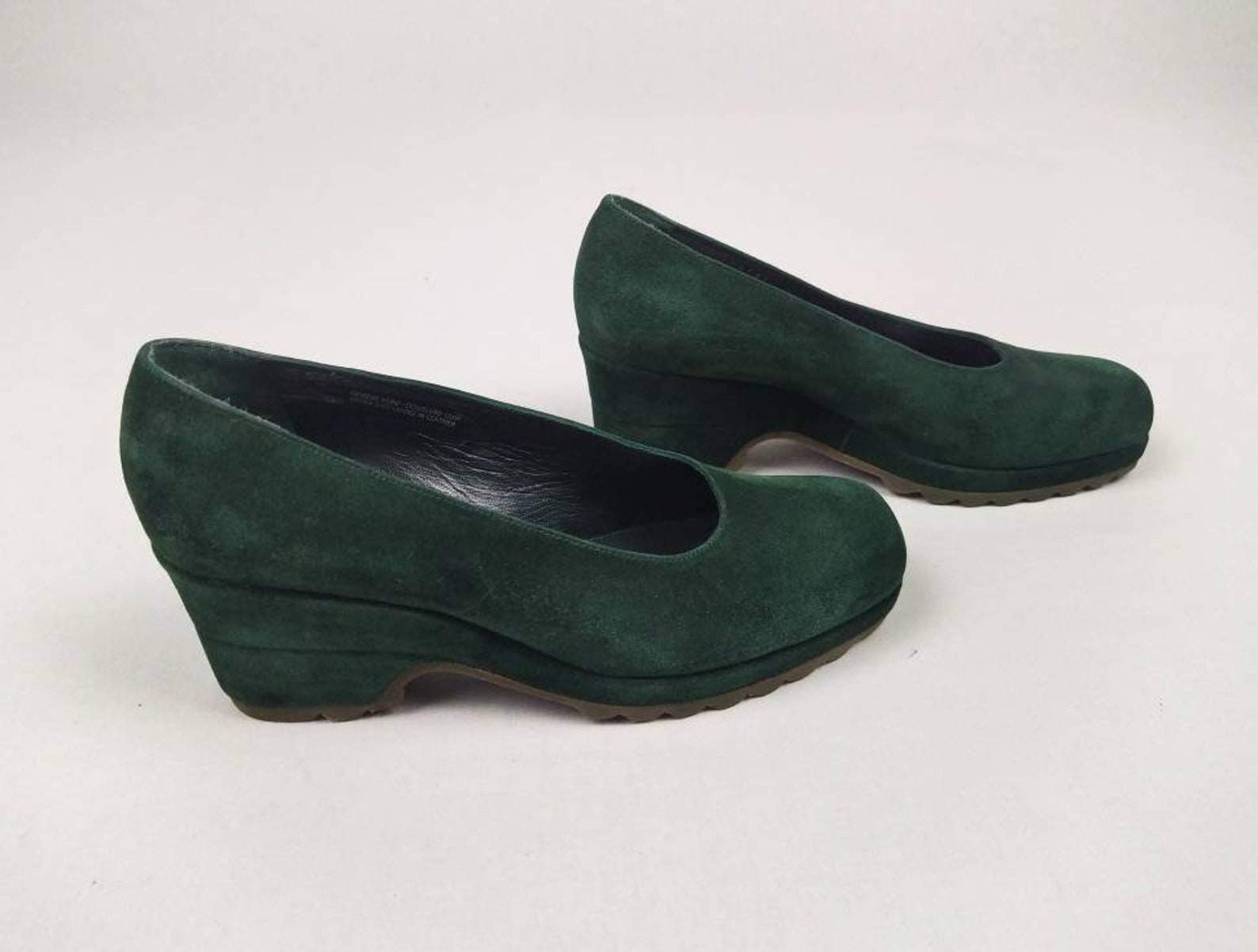 STEPHANE KÉLIAN Vintage 90s Green Suede Platform Pumps - Etsy