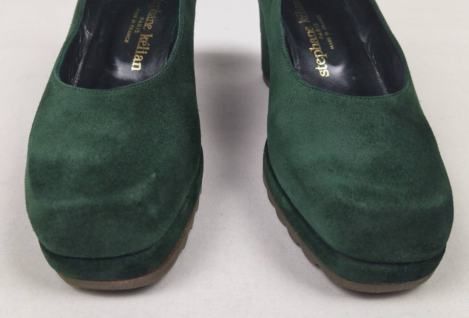 STEPHANE KÉLIAN Vintage 90s Green Suede Platform Pumps - Etsy