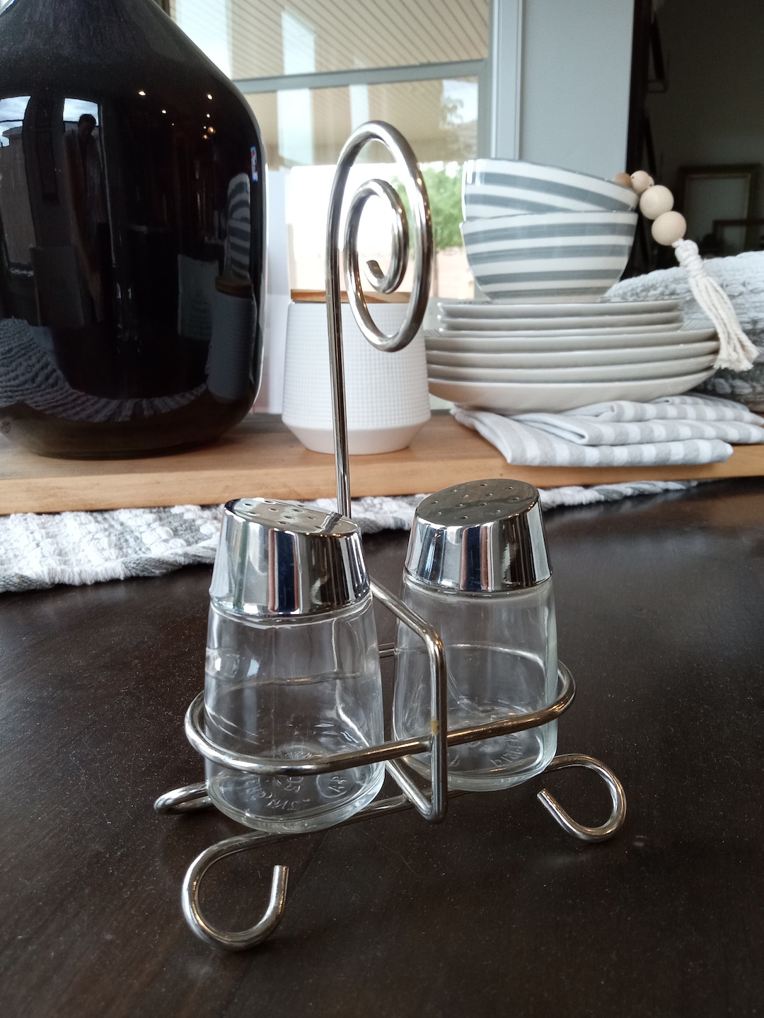 Vintage Salt & Pepper Shaker With Metal Stand, Salt and Pepper Shakers ...