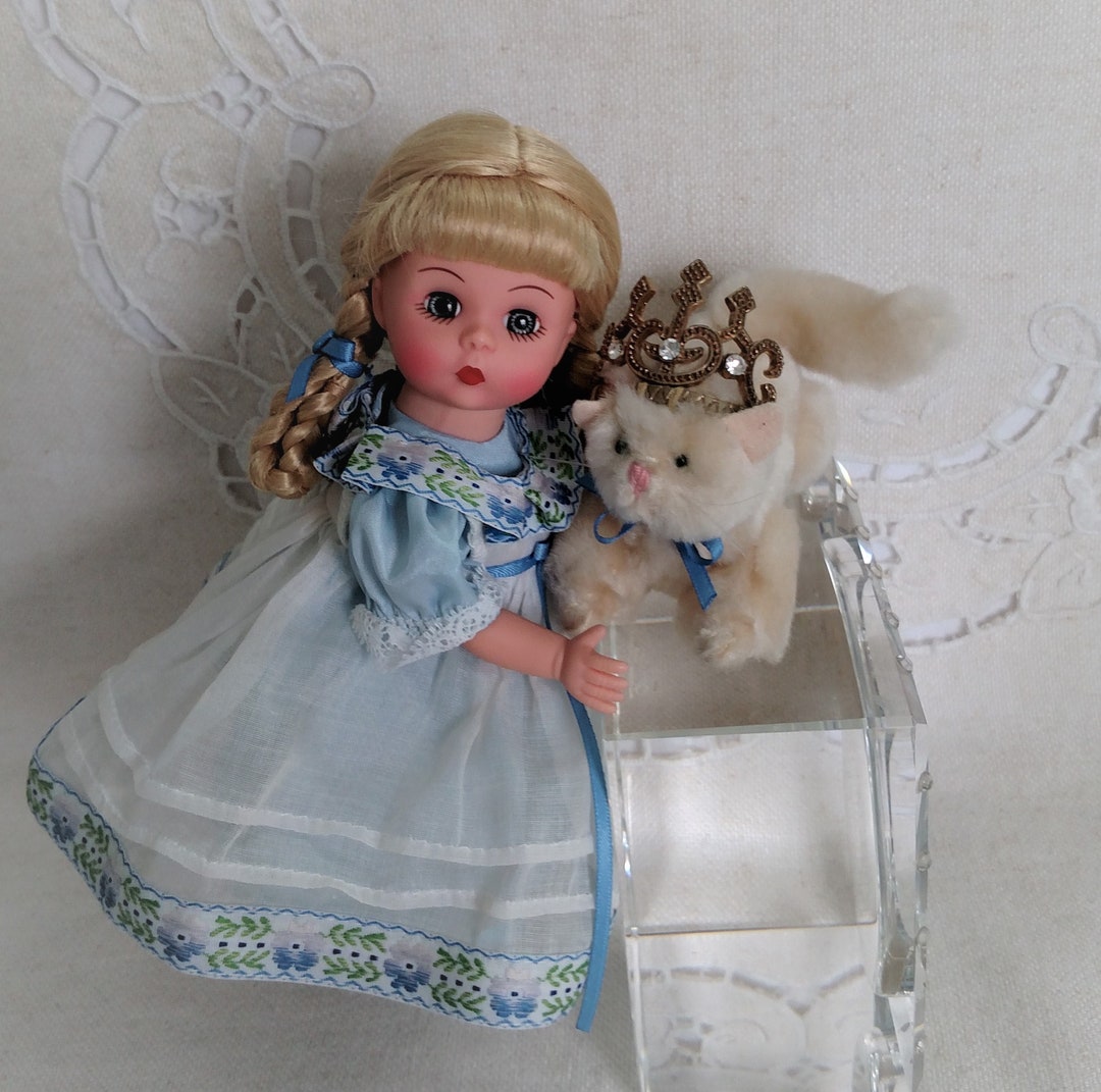 Pussycat, Pussycat, HTF, Madame Alexander, 8 Doll, Mischief the Cat ...