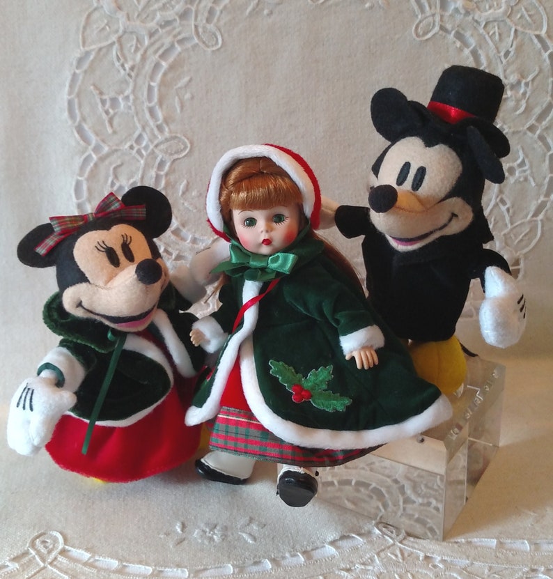 Caroling With Mickey and Minnie, Madame Alexander, Disney, 8" Doll Set ...