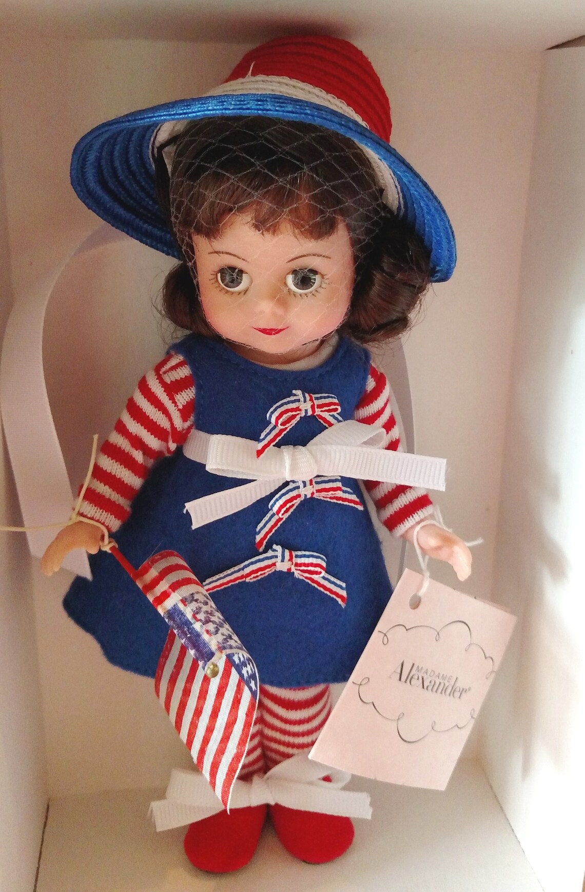 Waving the Flag HTF NRFB Madame Alexander 8 Vintage - Etsy