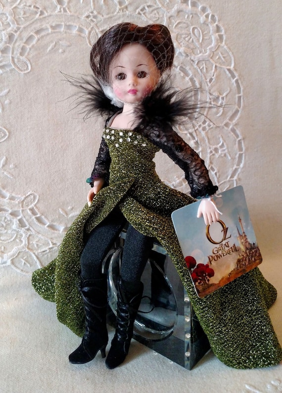 Oz The Great And Powerful Evanora Doll