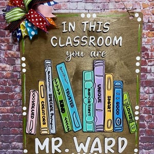 Personalized Classroom Sign: Teacher Welcome Decor - Etsy