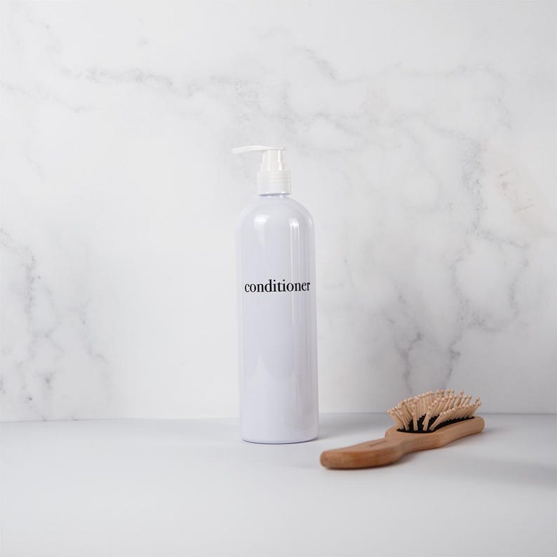 Minimalist White Shampoo Bottle With Pump: 16 Oz Refillable Plastic ...