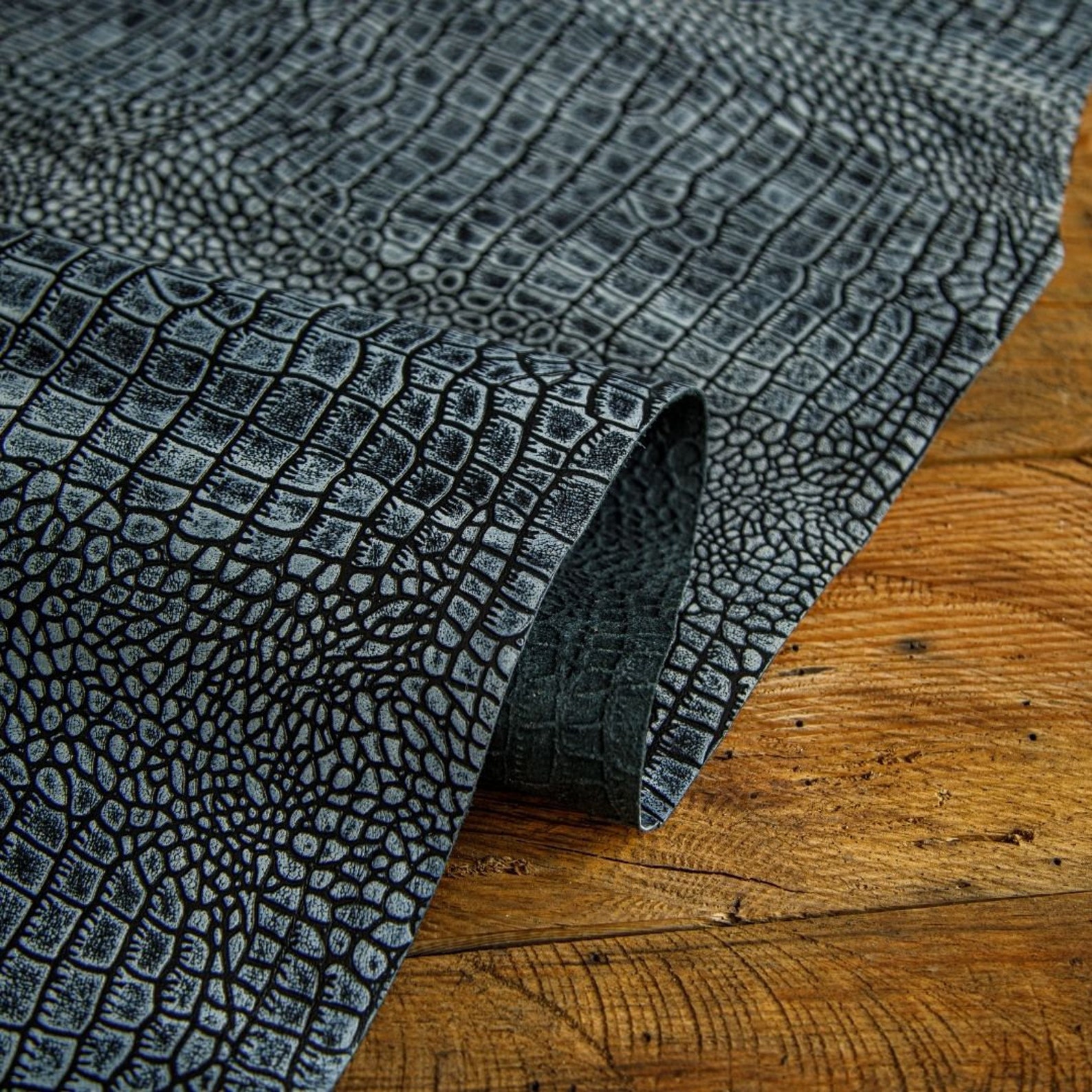 Crocodile Embossed Buffalo Hide,totes, Purses, Apparel,leather ...