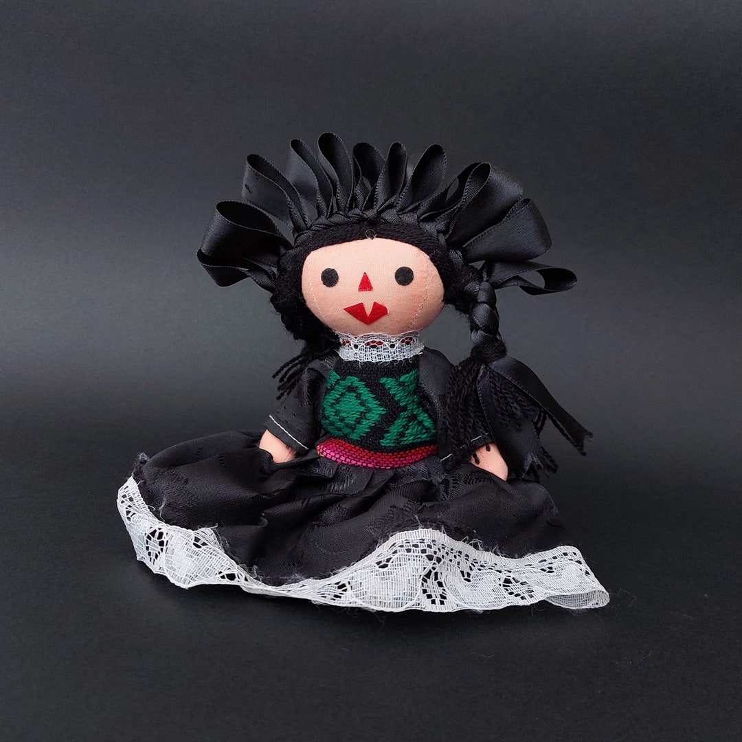 Nice Otomi cloth doll Lele from Queretaro. Mexican folk art - Etsy.de