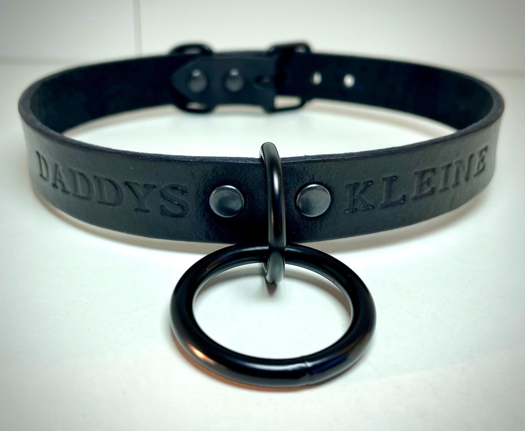 Handcrafted Pre Made Black Leather BDSM Submissive Collar With Black ...