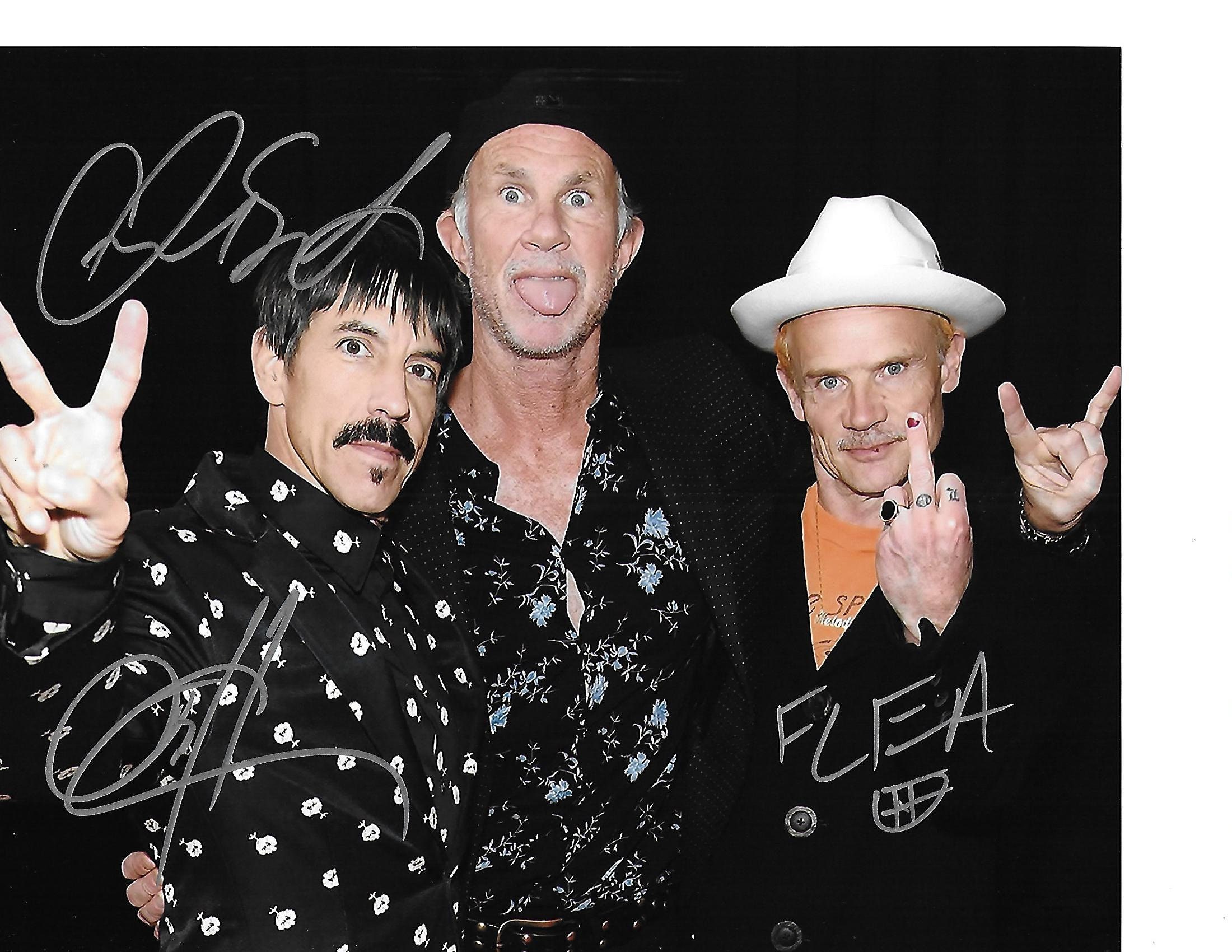 Super Rock Group red Hot Chili Peppers Band Signed 8x10 Great Looking ...