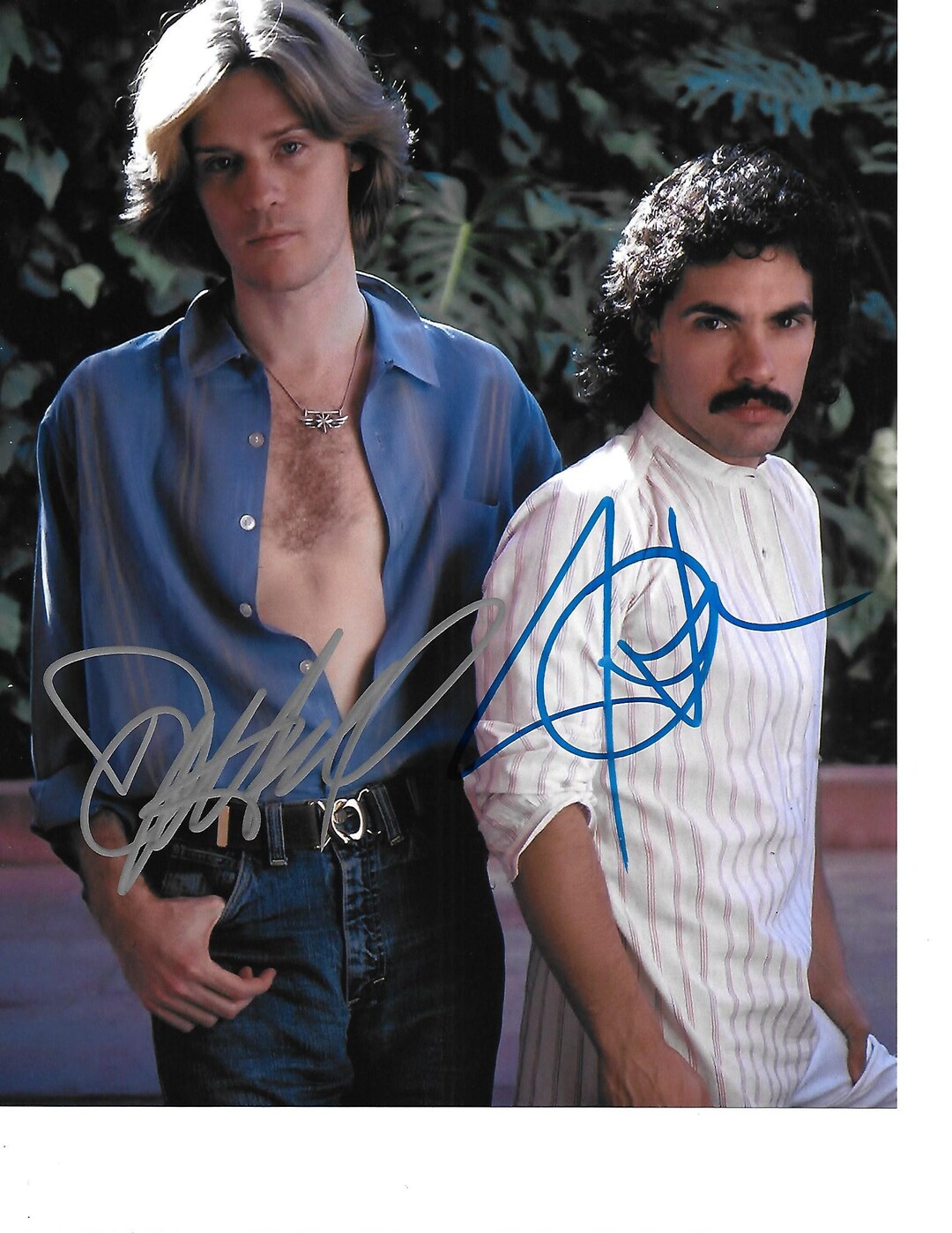 Superstar Hit Making Duo HALL and OATES Nice Colorful Autographed 8x10 ...