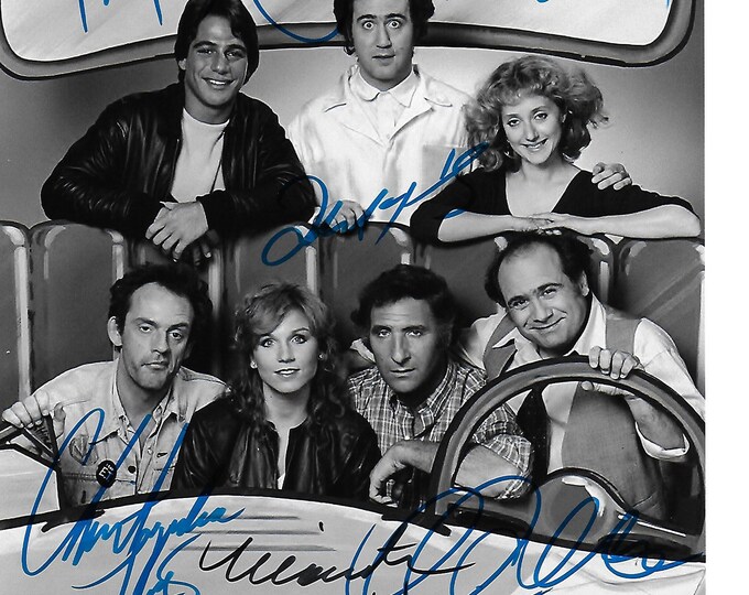 Long Running Tv Series "taxi" Cast Autographed Very Nice 8x10 ...