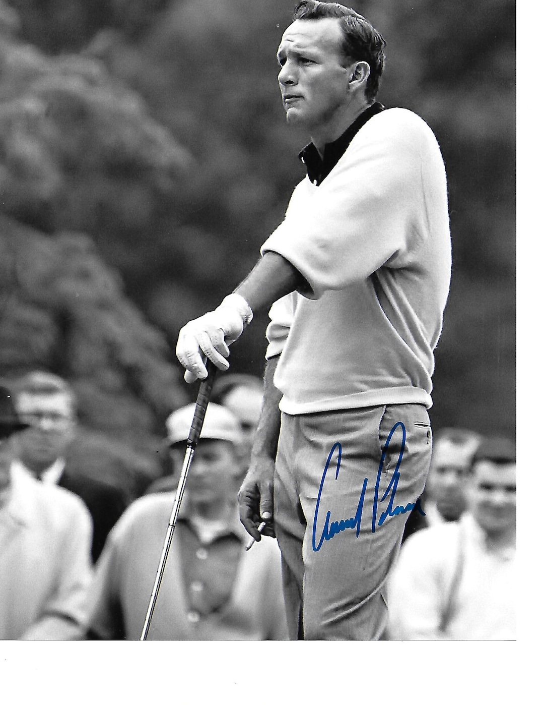 Hall of Fame Legendary Golfer ARNOLD PALMER Autographed Action Shot ...