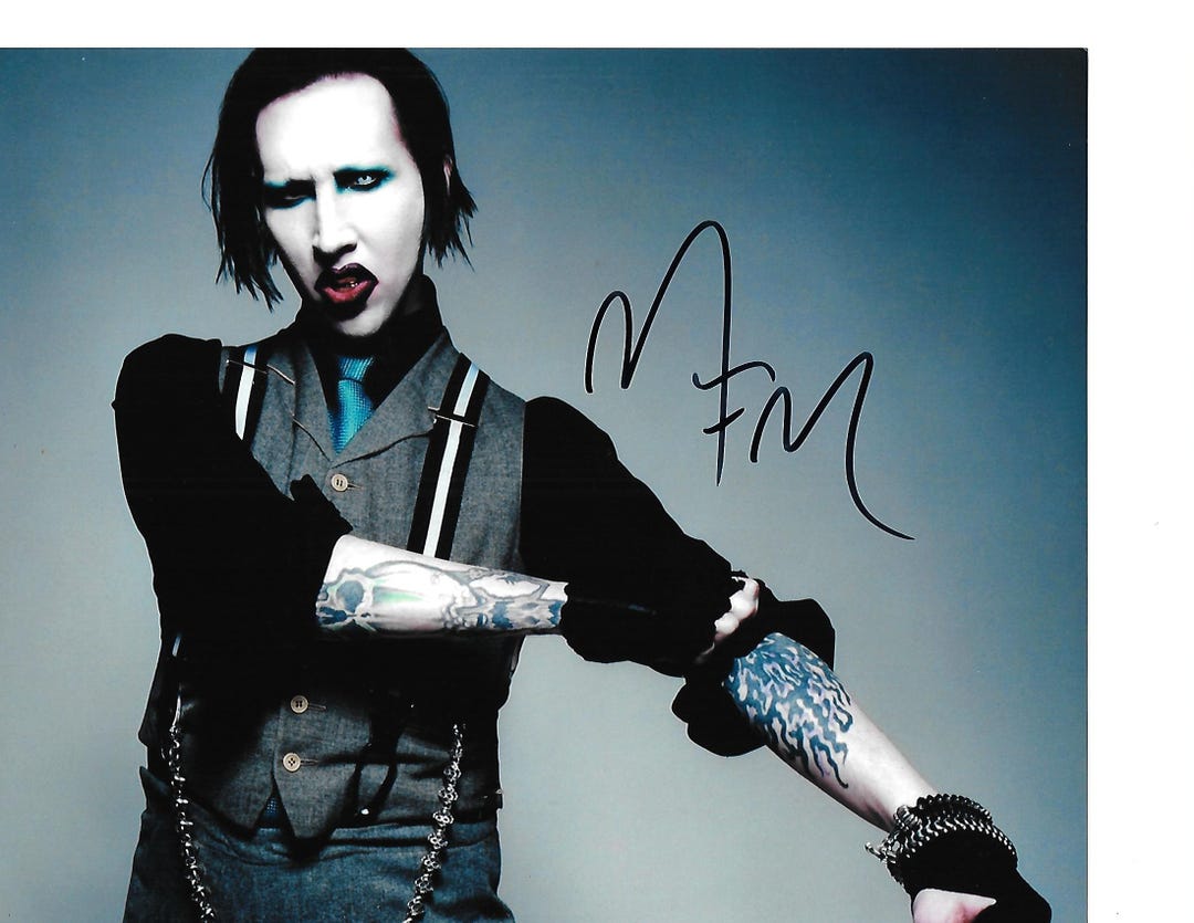 Singer Songwriter Entertainer MARILYN MANSON Great Looking Signed 8x10 Pic - Etsy