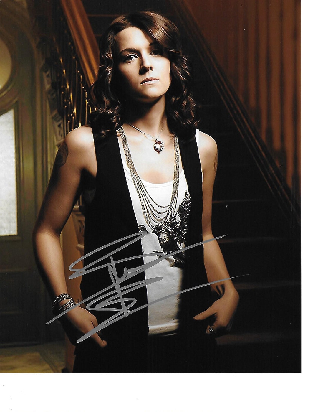 Award Winning Singer and Songwriter BRANDI CARLILE Awesome Signed 8x10 ...