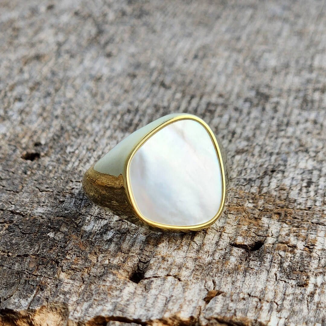 Ella Ring - Etsy