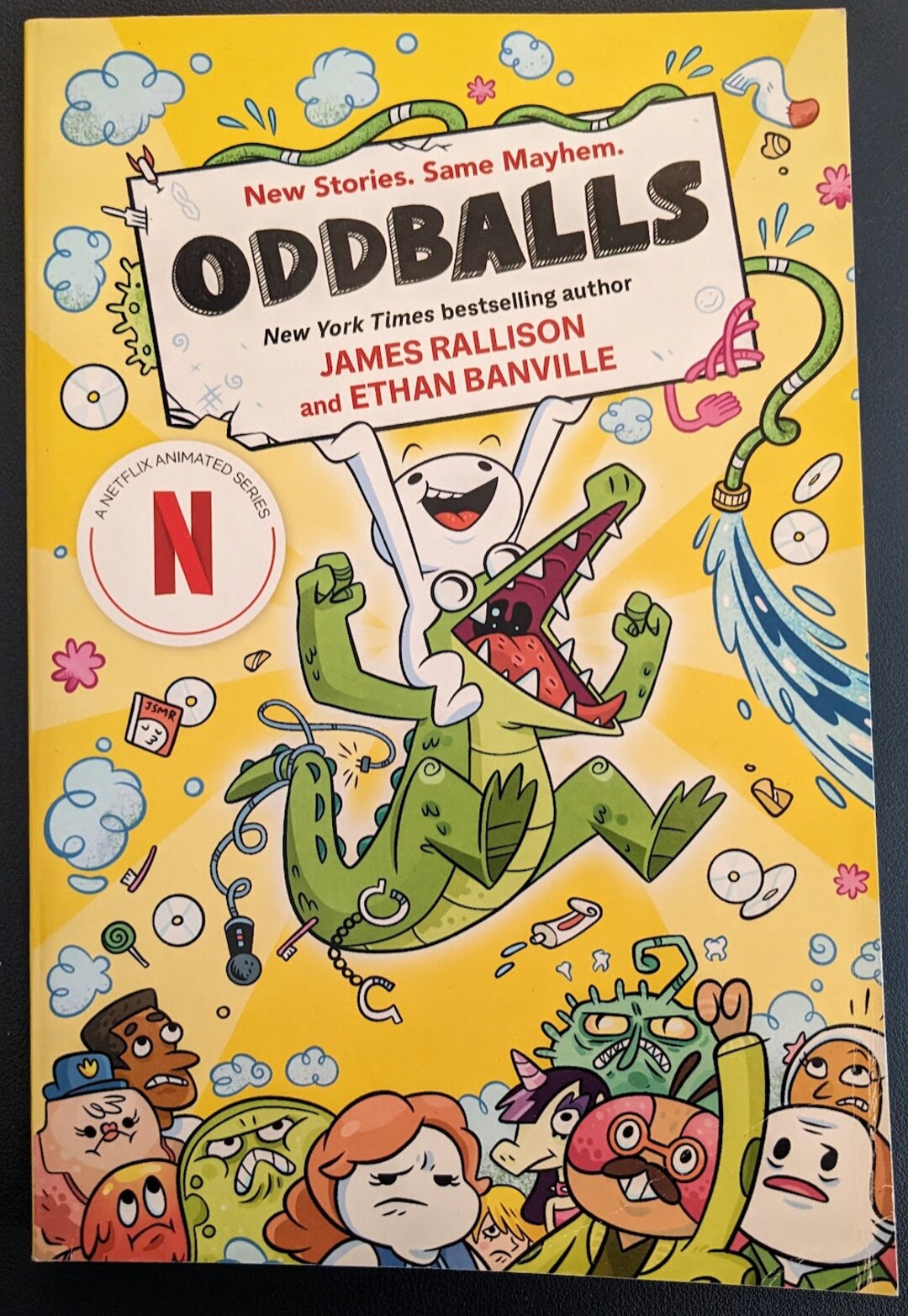 Oddballs: the Graphic Novel - Crease on Cover - Etsy