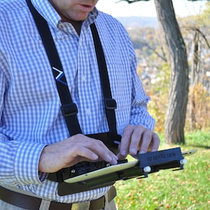 READYACTION Office - Tablet Chest Harness for iPad Air, 9.7 and 10.5 ...