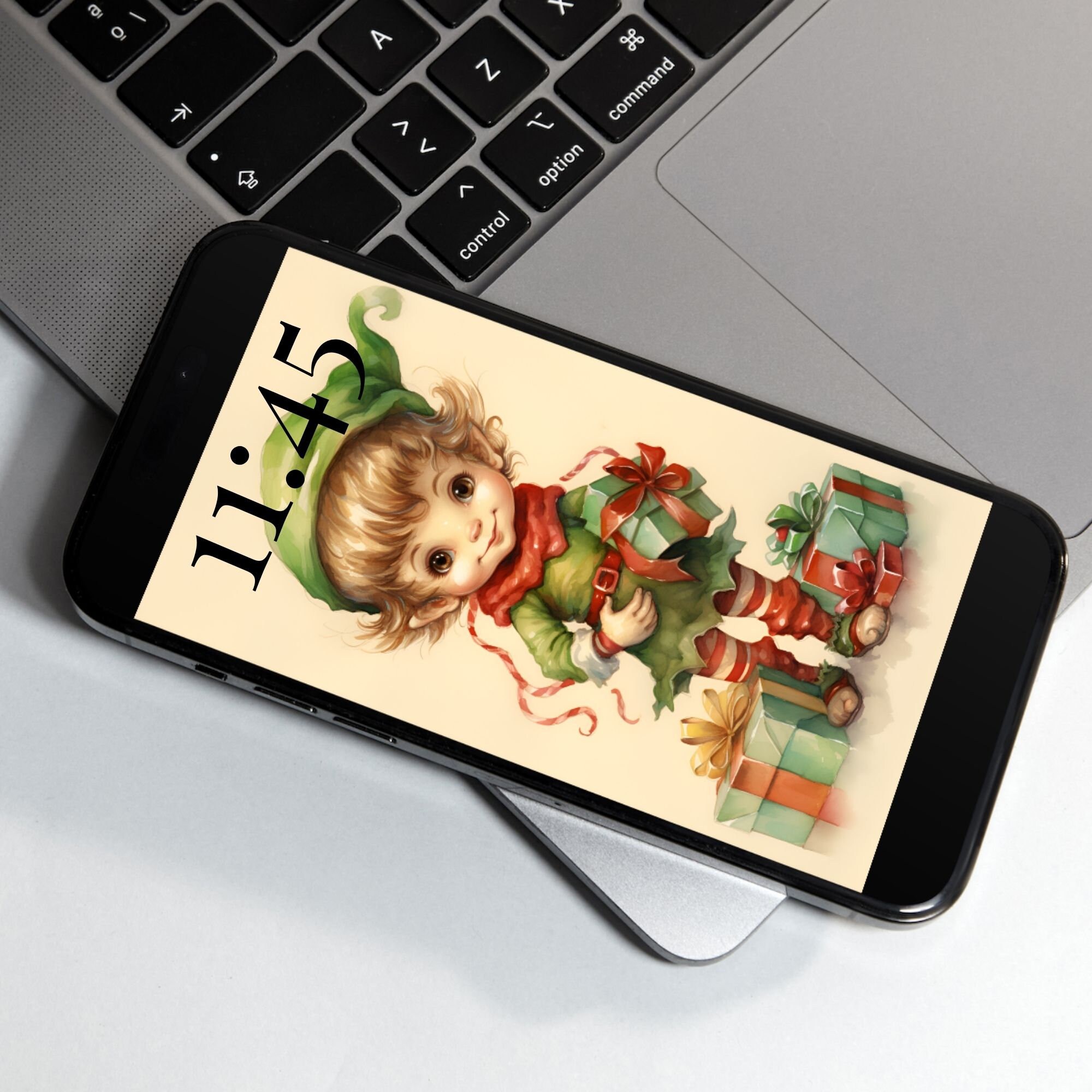 Cozy Critter Christmas Phone Wallpaper: Winter Holiday Designs (digital ...